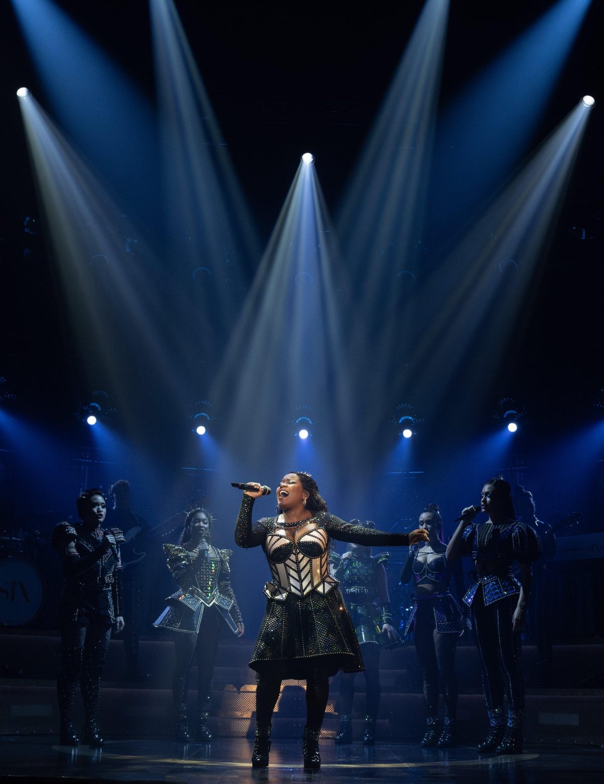 SIX | The Orpheum Theatre Group