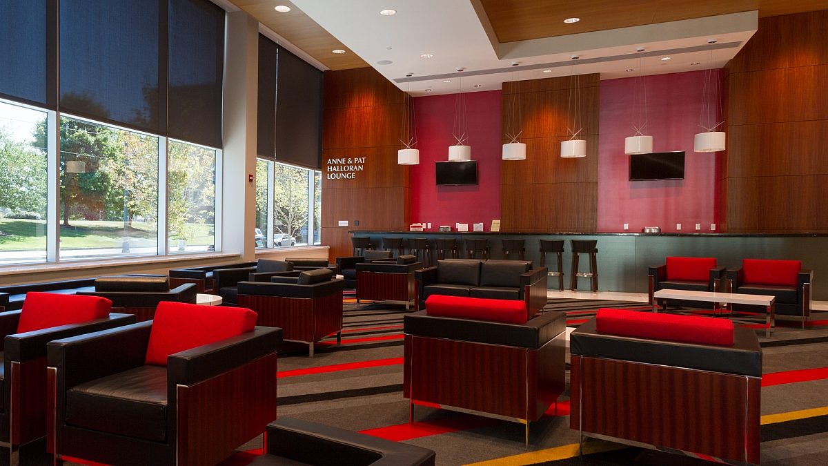 Anne and Pat Halloran Lounge | The Orpheum Theatre Group