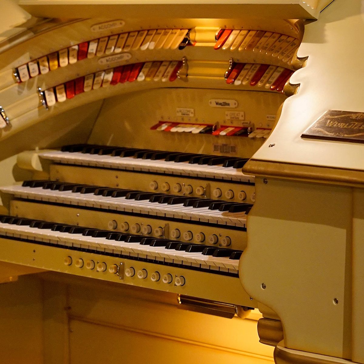 Orpheum Theatre | The Orpheum Theatre Group