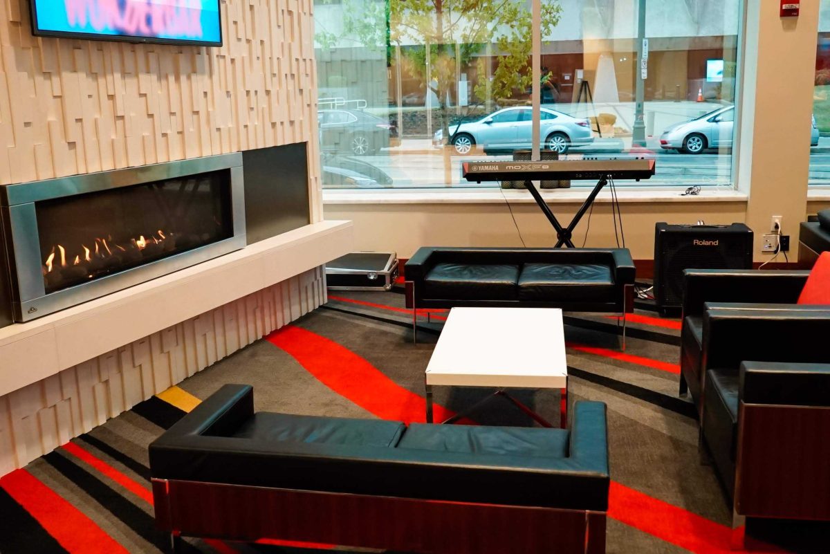 Anne and Pat Halloran Lounge | The Orpheum Theatre Group